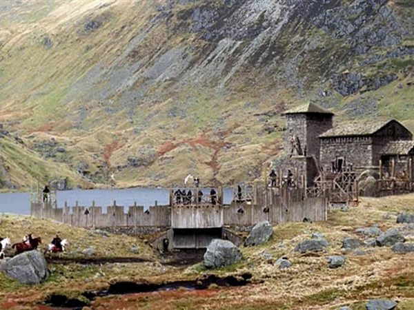 Retro Review – Merlin (1998) - Geeks Under Grace