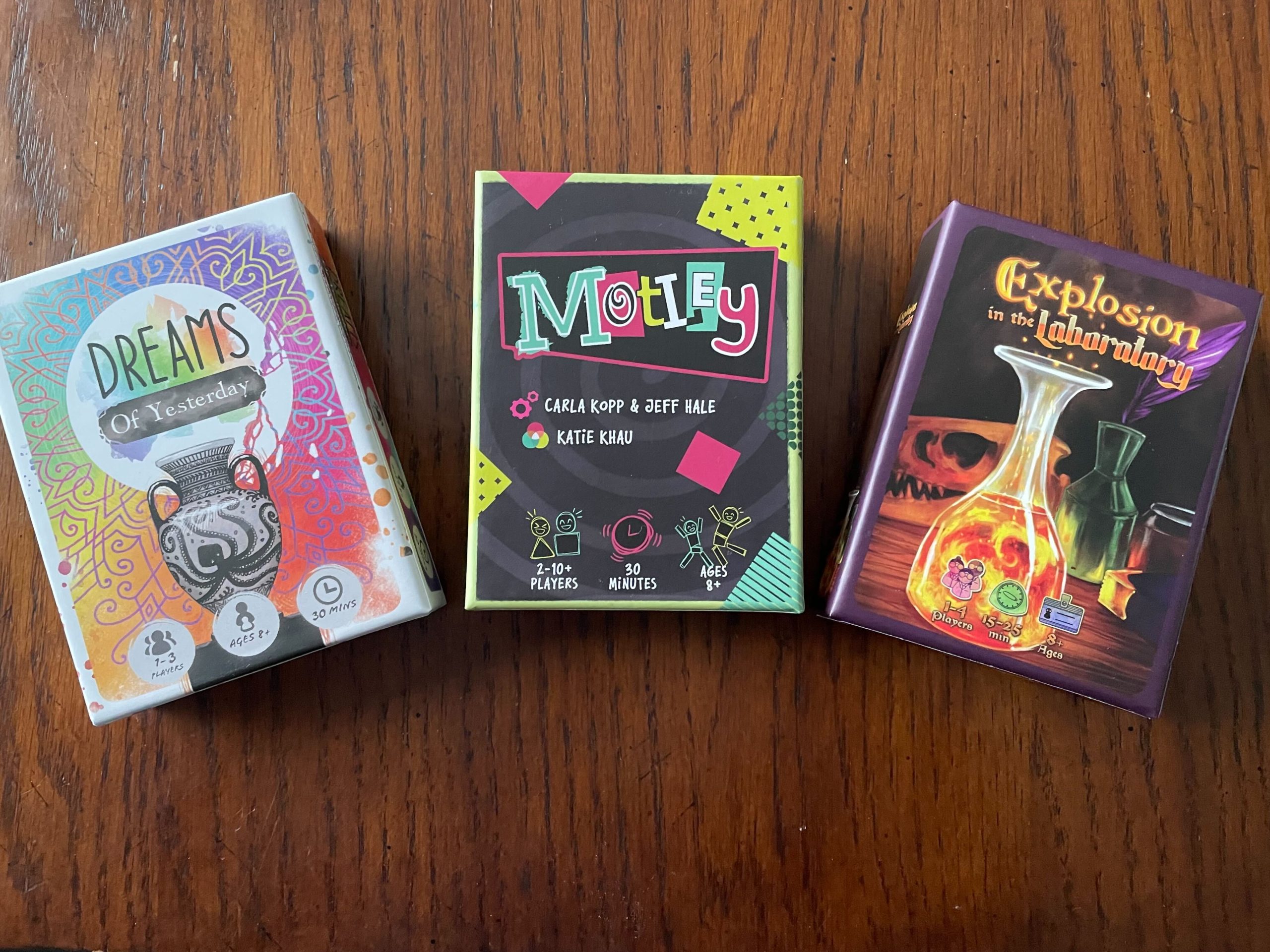 Review – Weird Giraffe Games Roundup - Geeks Under Grace